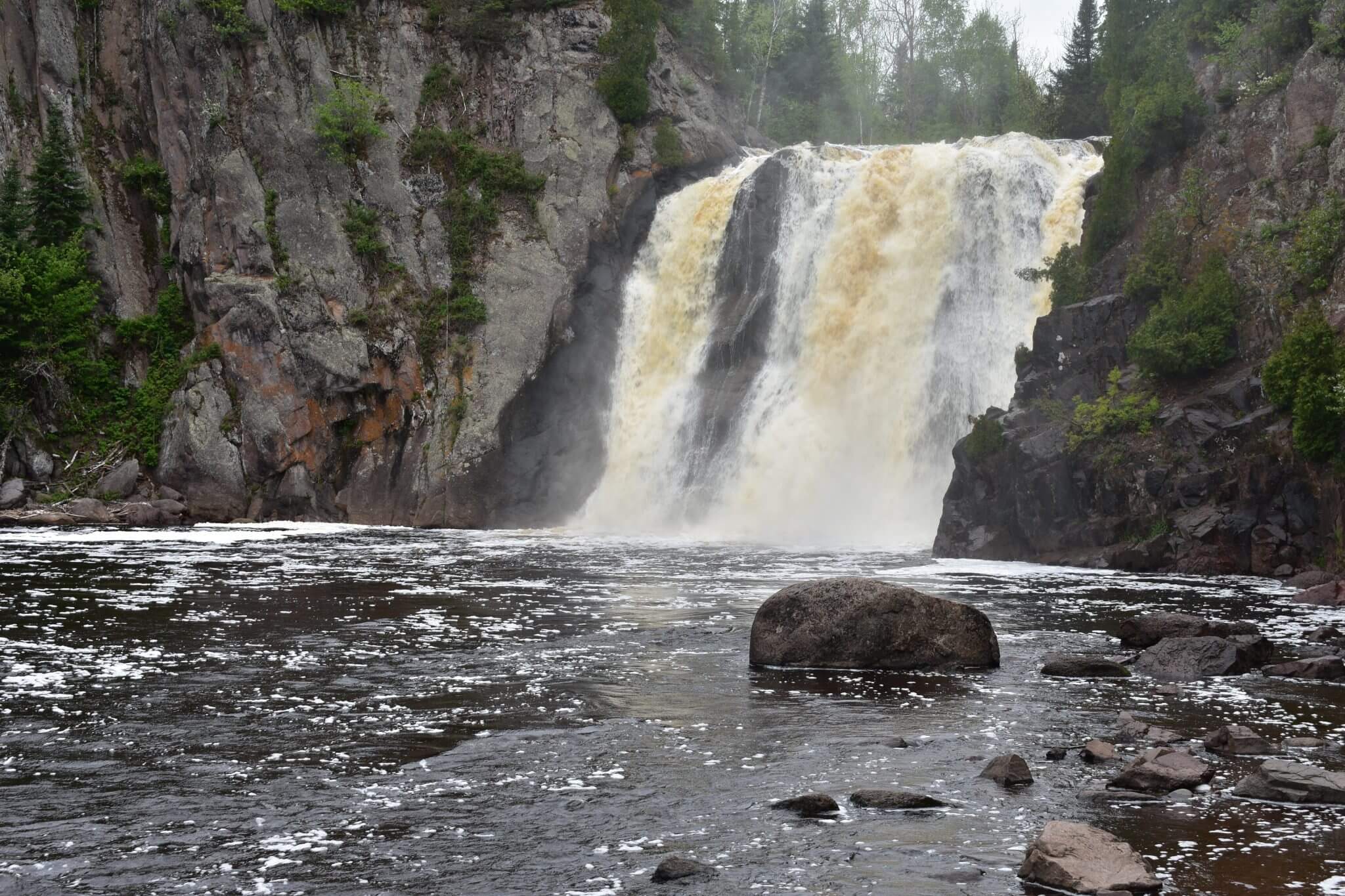 Lake Superior Waterfalls - Lake Superior Circle Tour