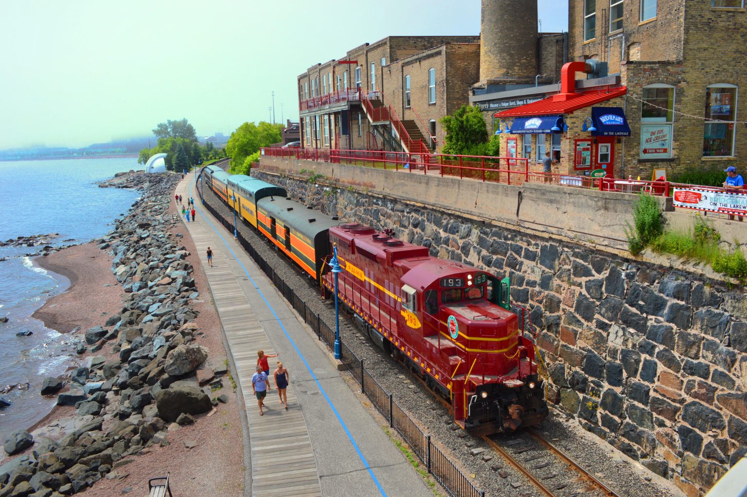 Lake Superior Train Rides - Lake Superior Circle Tour